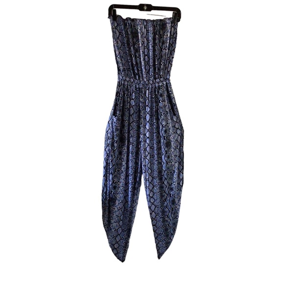 Bar III | Pants & Jumpsuits | Bar Iii Strapless Elastic Waist Jumpsuit ...